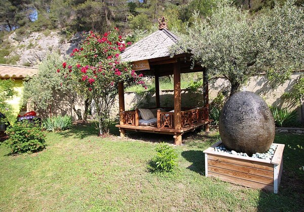 Mas Provençal Climatisé Au Barroux, Mont-ventoux, Vaucluse Avec Piscine Clôturée, Animaux... - Vaucluse
