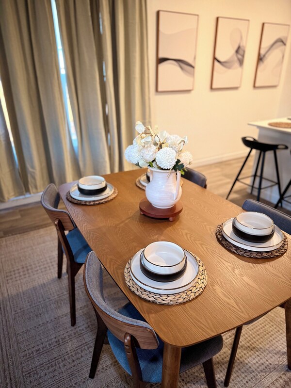 Stylish, Newly Built, 2br/2ba Home In A Quiet, Enjoyable Area Of Bakersfield. - Bakersfield, CA