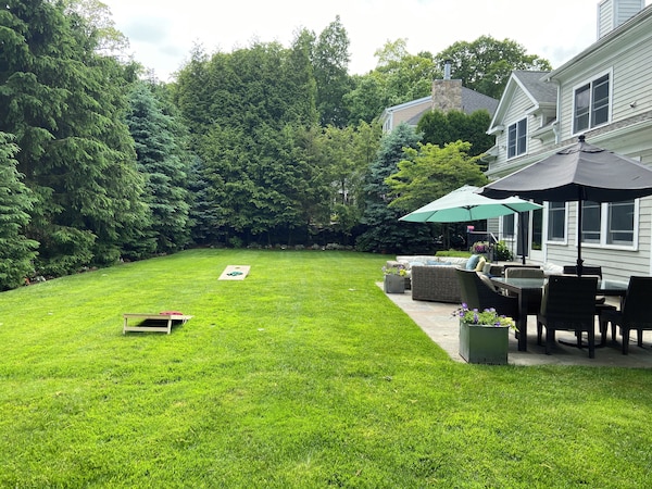 The Epitome Of Style And Charm Minutes From Nyc - Dobbs Ferry, NY