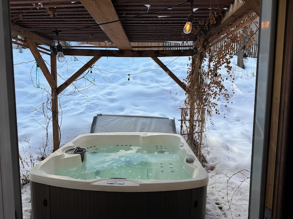 Ski In/ski Out Authentic German Bavarian Chalet - Ogden, UT