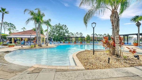 Amazing House 5br/3b Disney World - Kissimmee, FL