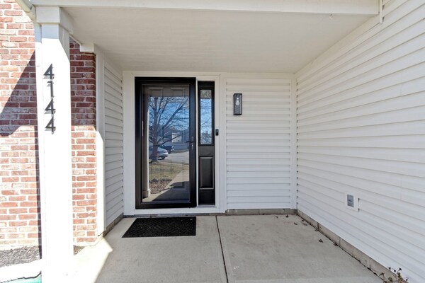 Spacious 4br Near Grand Park  Game Loft, Office & Family-friendly Comfort! - Fishers, IN