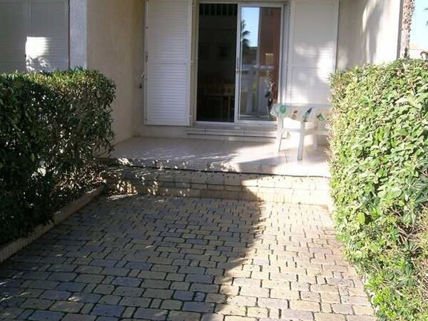 Pavillon 6 Pers Avec Piscine Et Parking, Proche Plage - Valras-Plage