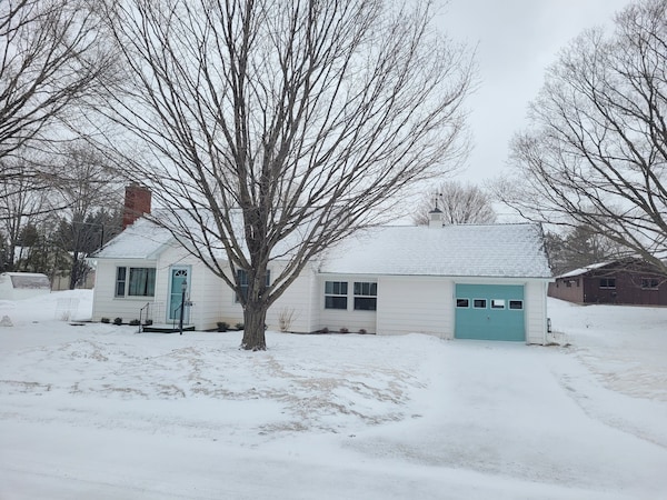 New!  My Roam'n Empire - Super Cute With Water Toys And Great Location!  Walk To Downtown And Beach! - Empire, MI
