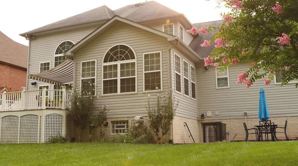 Dc Luxury Stay - 3br + Theater - National Harbor - 월드로프