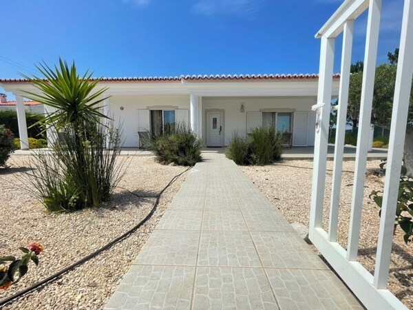 Maria Aljezur - 3 Bedroms, Pool, Bq, Ac - Aljezur