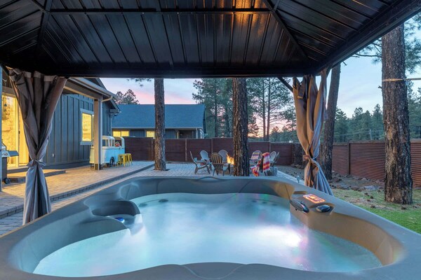 Flagstaff Route 66 Retreat - Flagstaff, AZ