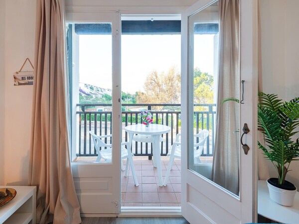 Apartment With 2 Bedrooms · 4 Beds · 1 Sofa · 1 Bathroom - Menorca
