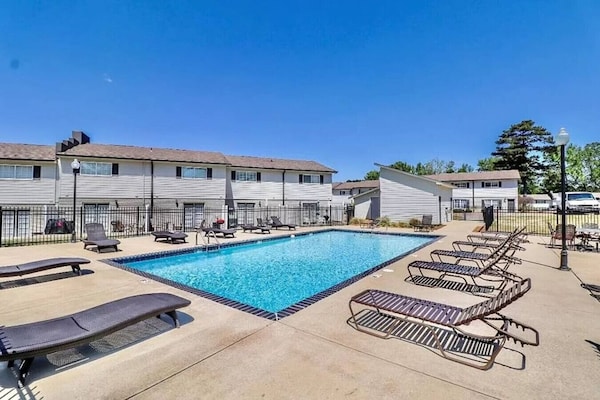 Comfortable & Spacious-walk To Fraternity Row! - Oxford