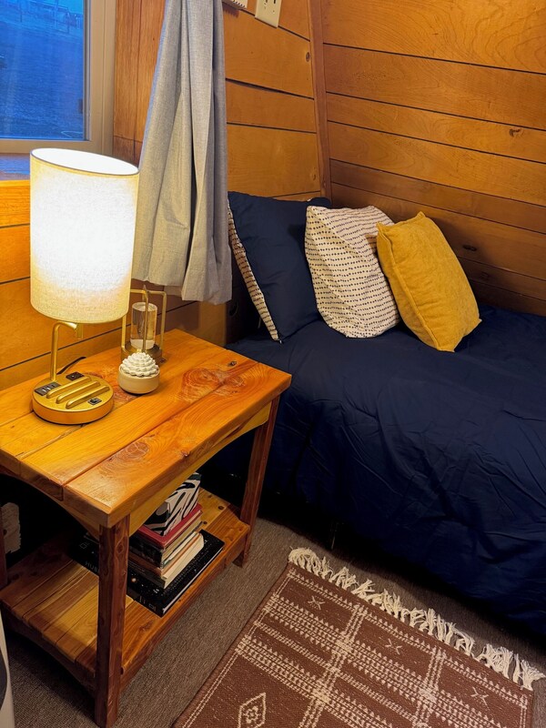 Cozy A-frame Cabin With Wifi And Ac In Charming Antelope - 오리건