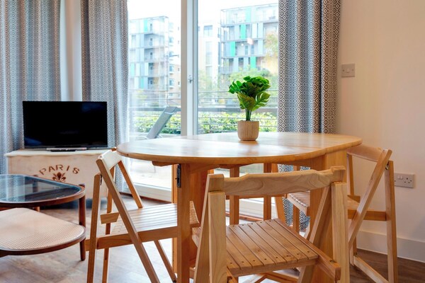 Pass The Keys | Modern Flat With Parking Next To Cambridge Station - Cambridge