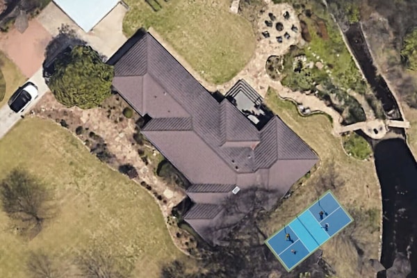The Only Private Pickleball Vacation In Dallas! - 梅斯基特