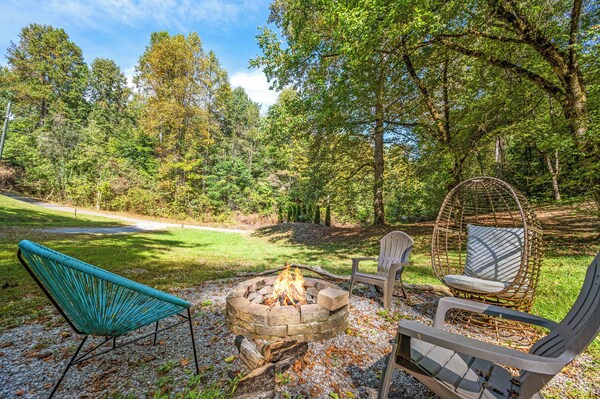 Cozy Cove- Lake Access, Pet Love - Sevierville, TN