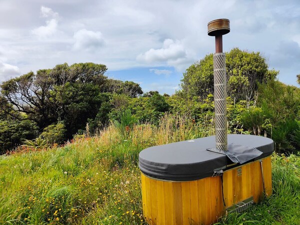The Yurt At ōRaka Colac Bay - Southland