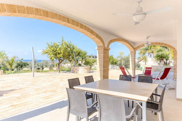 Appartamento 'Villa Bianca Appartment 2' Con Vista Mare, Wi-fi E Aria Condizionata - Torre San Giovanni