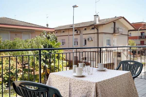 Appartement '1 Piano' Met Gedeeld Terras, Draadloos Internet En Airconditioning - Lido di Jesolo