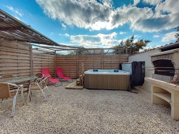 " Le 34° Sud "- Maison 2 Chambres Avec Jacuzzi. - Hérault