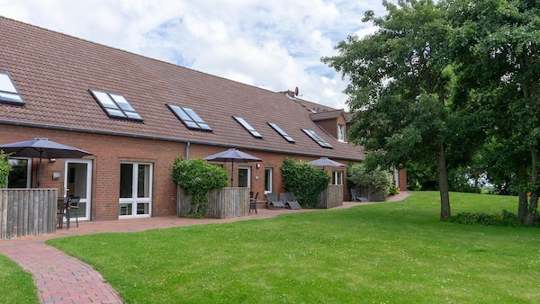 Pure Relaxation In The Dreschdiele - Your Vacation In The Heart Of Norddeich! - Norddeich