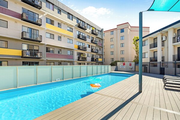 Stunning 1bdr Paradise - Gym/pool<br>the Intercom No Longer Works Due To The Hotel Closure. - Riverton