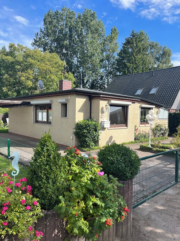 Ferienhaus Timmendorfer Strand Ot Niendorf 300 Meter Vom Strand Hunde Willkommen - Timmendorfer Strand