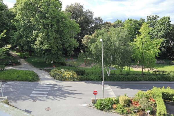 Les Jardins Des Remparts 6pers -Parking Privé Et Proximité Du Port - Vannes