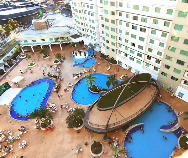 Hotel Riviera Caldas Novas, In The City Center. Pet Friendly, - カルダス・ノバス