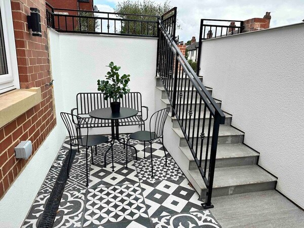 Flat B Stunning 2 Bed In Roundhay, Ev Charging - 里茲