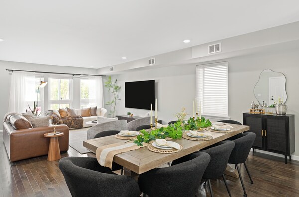 New! King Bed, Sleeps 12, 1,800 Sqft, 20 Minutes To Nyc, Near Path Train & Parks - 布魯克林