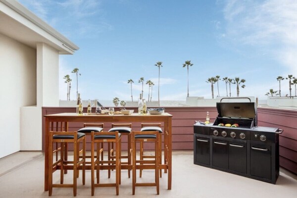 Pacific Villa - Ocean Views, Parking, Ac, Fire Pit - Carlsbad, CA