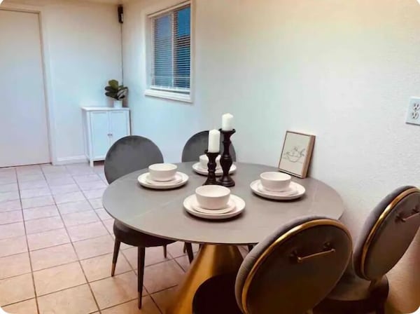Enchanting La Adventures - Projector - 2br - La Mirada, CA