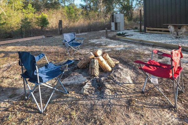 Cozy Cabin With 1 Bedroom And Ac, Wifi In Lovely Marianna - Florida Panhandle, FL
