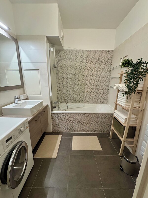 Cosy 3p Apartment With Loggia - Le Plessis-Robinson