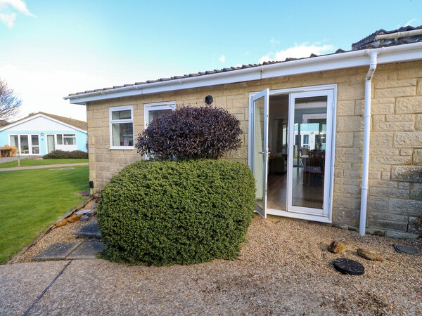 Cape A6, Country Holiday Cottage, With A Garden In Yarmouth - Lymington