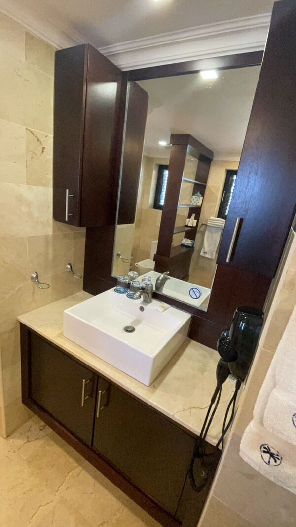 Charming 1-bedroom Resort In Puerto Plata With Beach Access And Amenities. - Puerto Plata