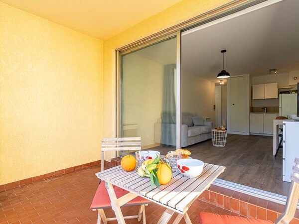 Les Boutons D'or By Interhome - Bandol