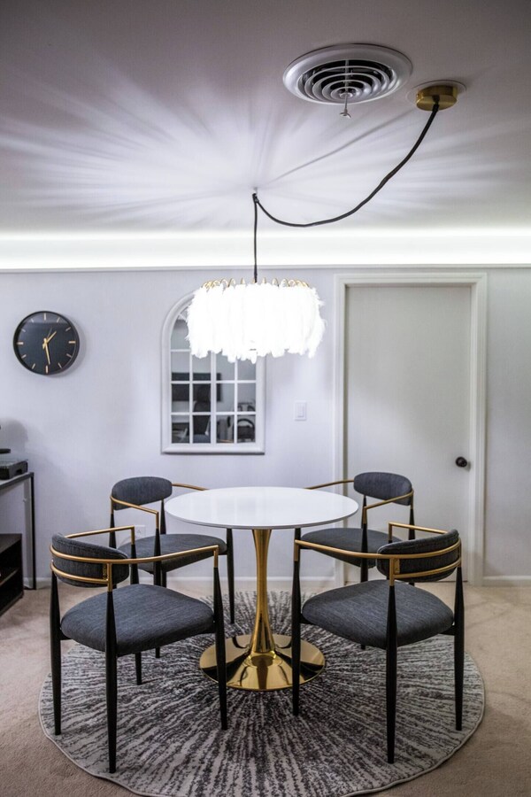 Dapper Deco  Private Basement - 密西根