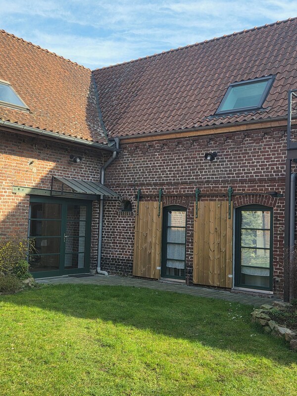 Le Gite Le Rucher, Vous Accueille Dans Une Ancienne Ferme, à La Frontière Belge. - Saint-Amand-les-Eaux