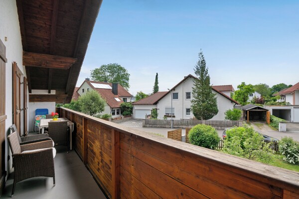 Ferienwohnung Dorfidyll" Mit Balkon Und Wi-fi Inmitten Der Idyllischen Landschaft Von Jesenwang - Grafrath