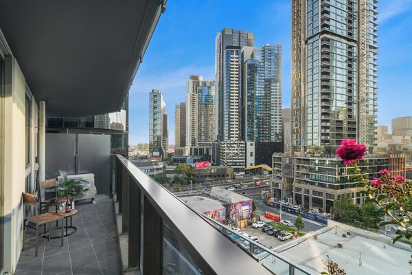 Imagine Marco Entire Apartment With Pool, Cinema, Gym Near Cbd & Crown Casino - Richmond