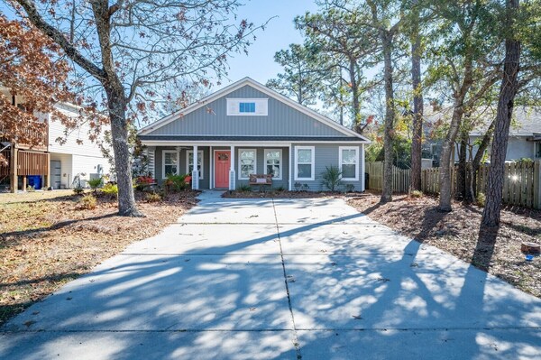 New Property For 2025 - Private Home With Dogs Allowed - Bald Head Island, NC