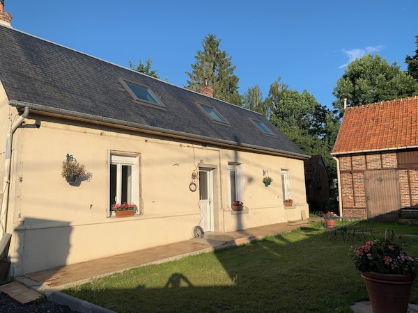 Maison De Campagne Rénovée . - Breteuil