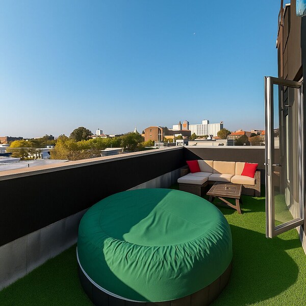 Luxury 2-story Penthouse In Brooklyn With Balcony And Private Deck - Bayside - Queens NY