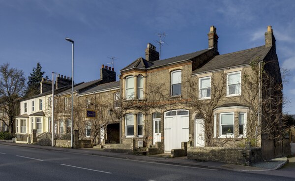 Pass The Keys | Charming Cottage In The City Centre | Free Parking - Cambridge