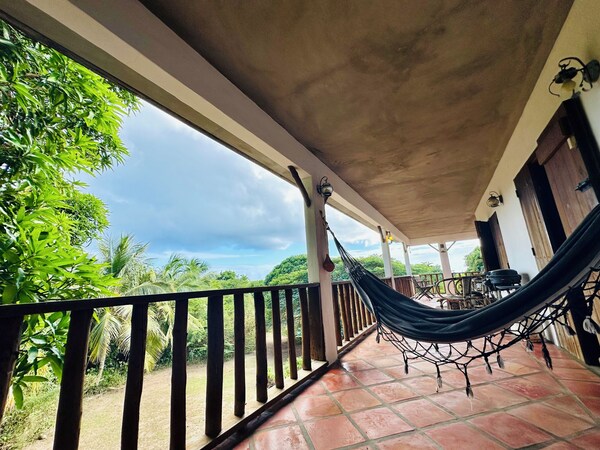Charming Country Creative House With Ac & Wifi In Lovely Vieques At Playa Negra - Vieques