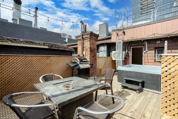 3bdr Penthouse, Rooftop & Bbq - Crescent - Montréal, QC