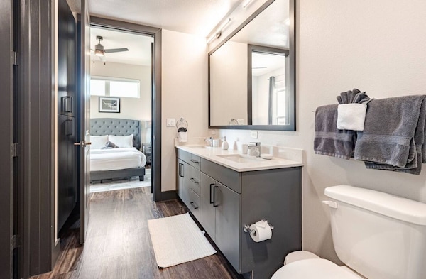 Upscale 2br Near Austin Hotspots - Cedar Park, TX