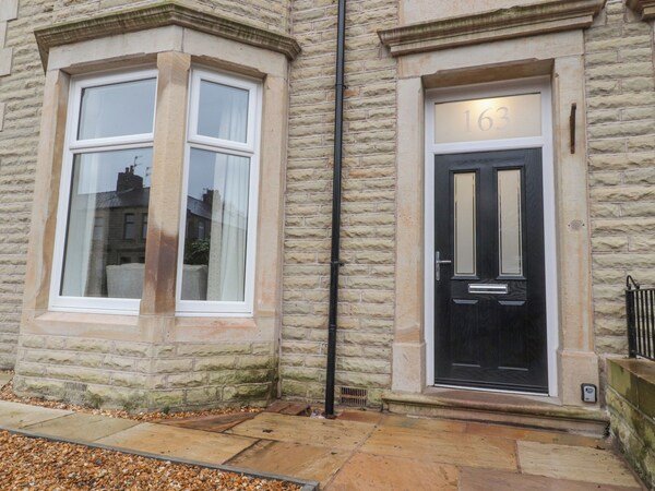 163 Manchester Road, Pet Friendly, With Hot Tub In Accrington - Angleterre