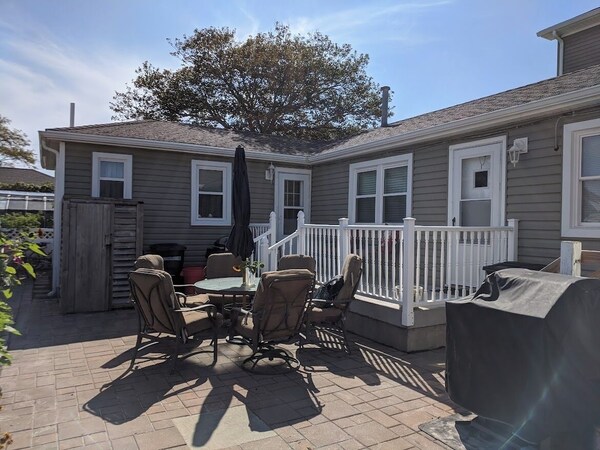 Charming 3-bedroom Wildwood Crest Spot: Beach, Bay, And Boardwalk- All So Close! - Wildwood Crest