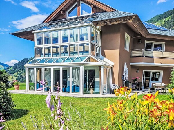 Stunning Private Villa For 12 People With Wifi, Tv, Patio And Parking - Hippach