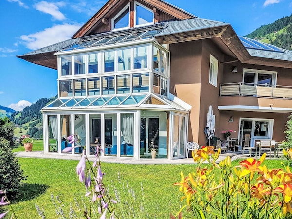Stunning Private Villa For 12 People With Wifi, Tv, Patio And Parking - Hippach